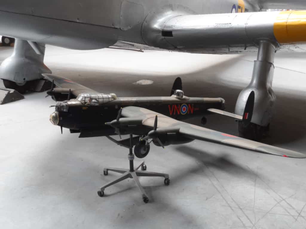 SAM_1673 | British Red Sportscar