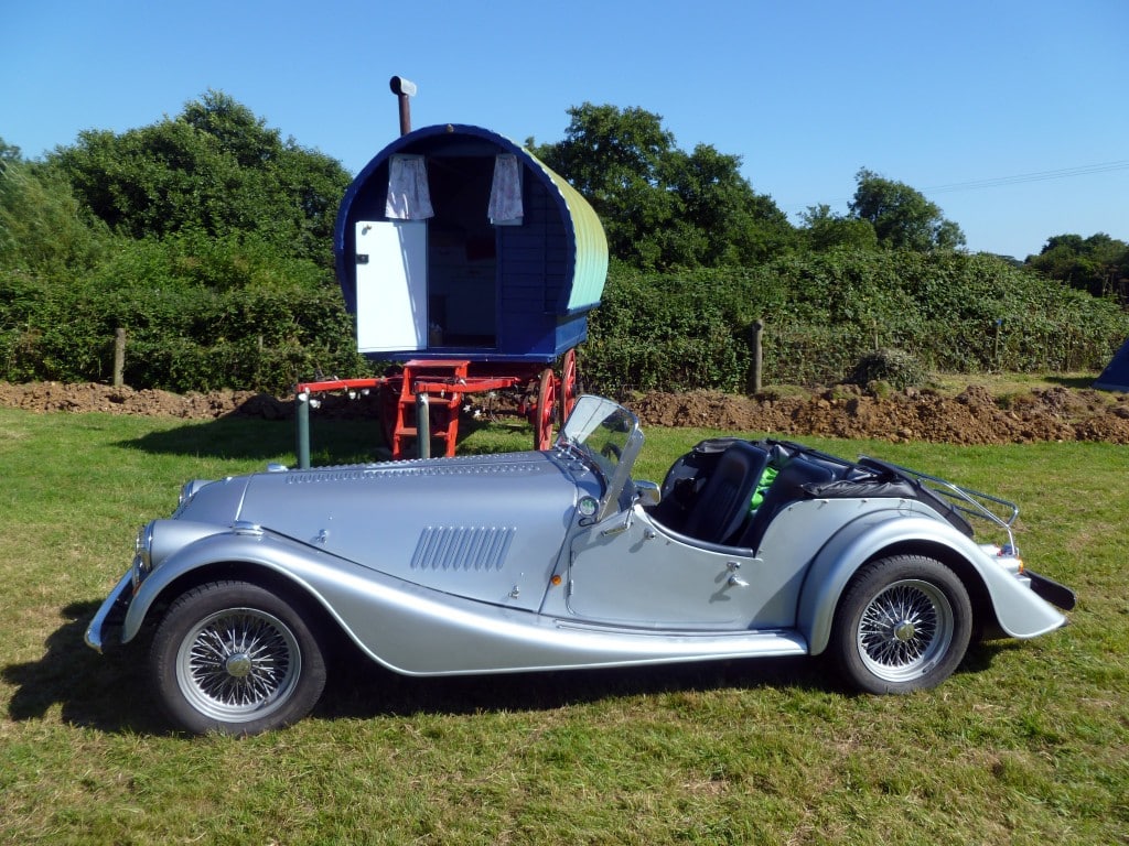 lob 1 | British Red Sportscar